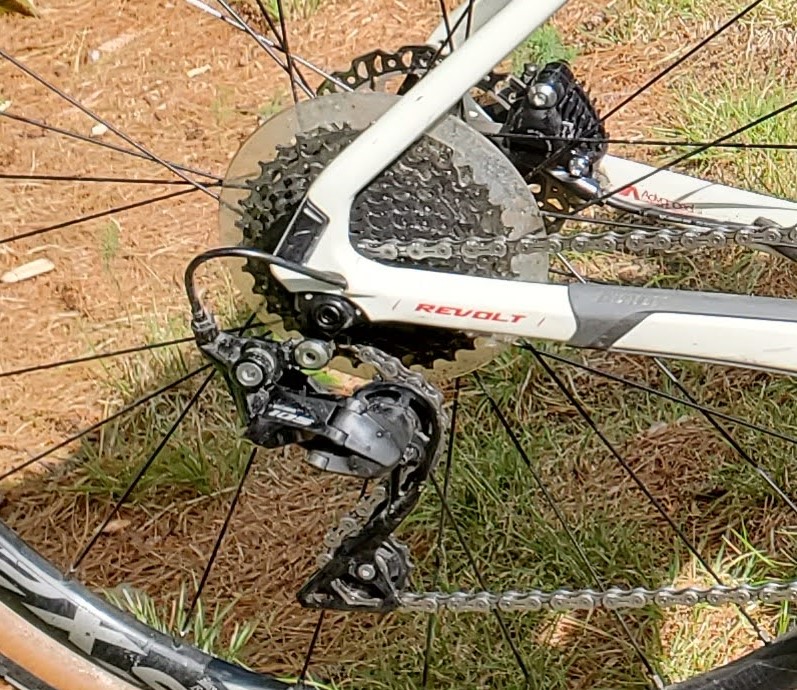 Installing Wolf Tooth Tanpan SH11 to allow wide-range mtb cassette on ...